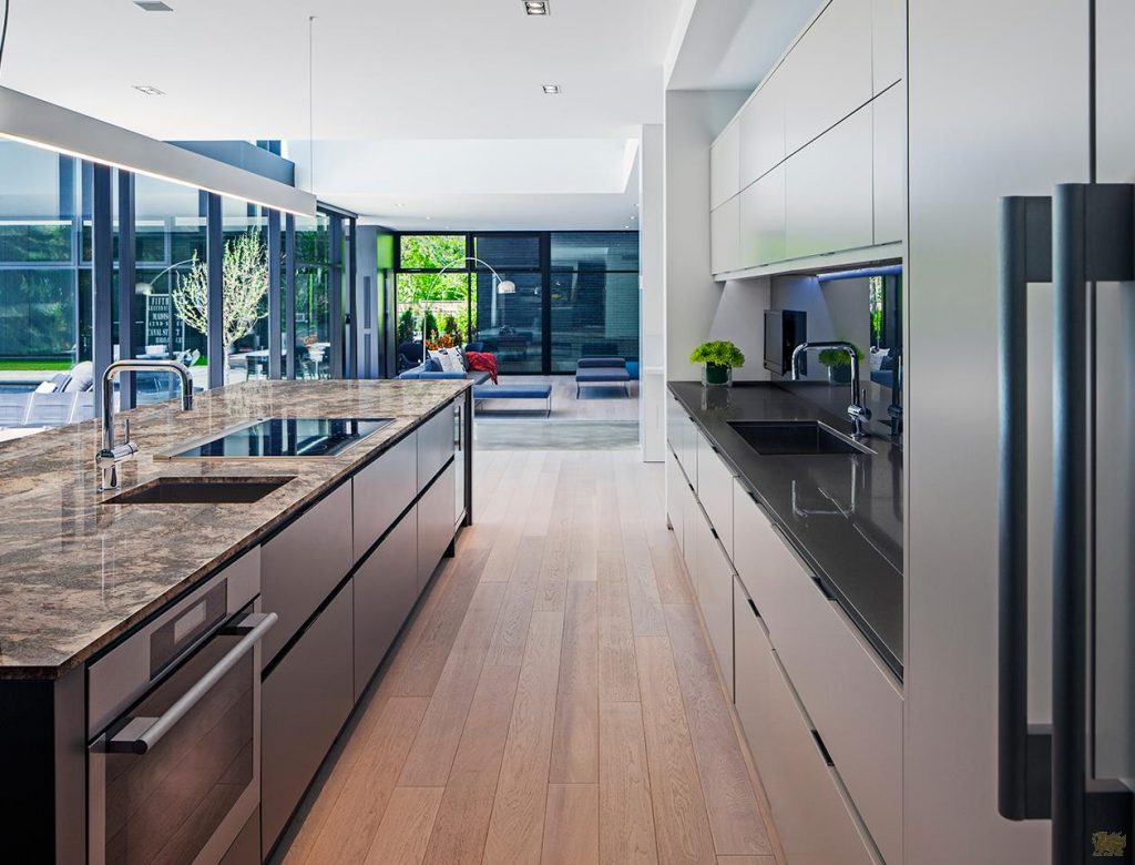 Fieldstone - Avrio Surfaces